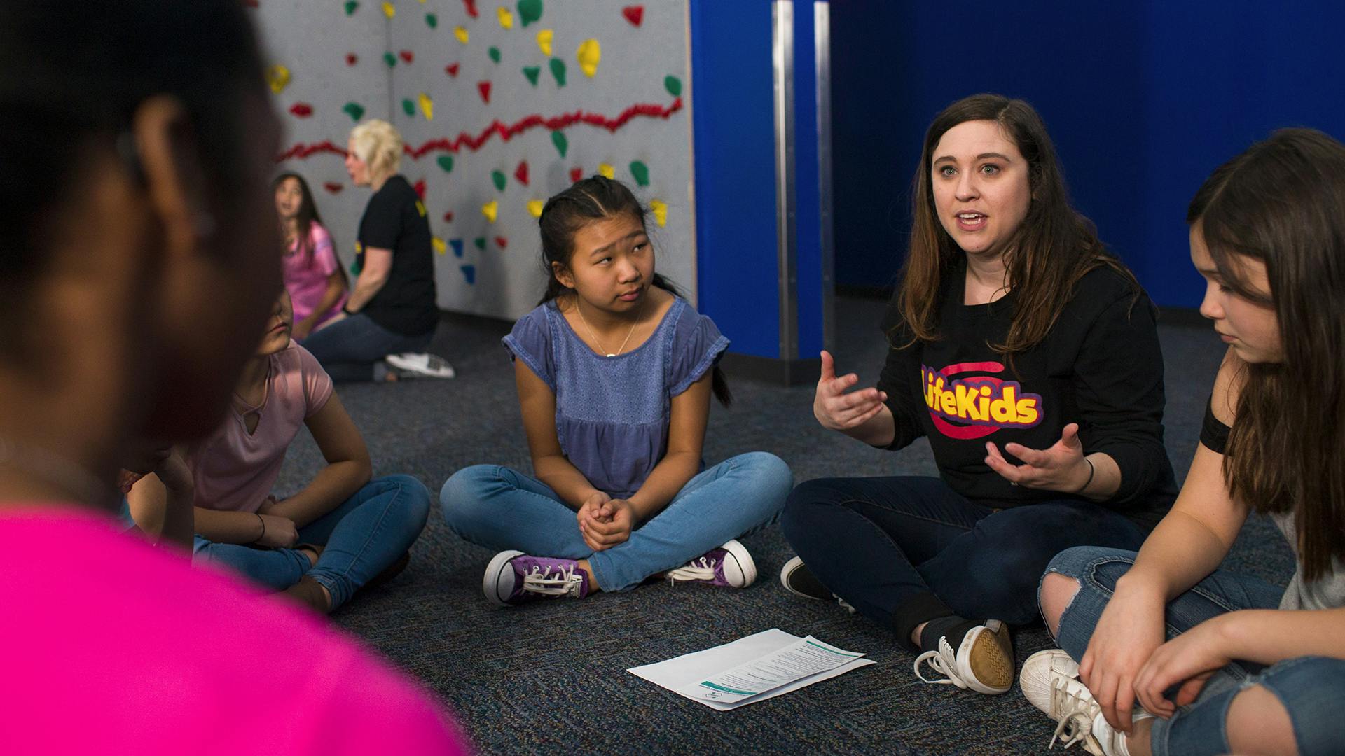 How to Win During Small Group Discussion Time - Life.Church Leaders